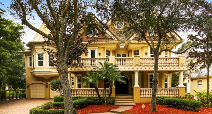 Luxury Homes for Sale in Naples, Florida